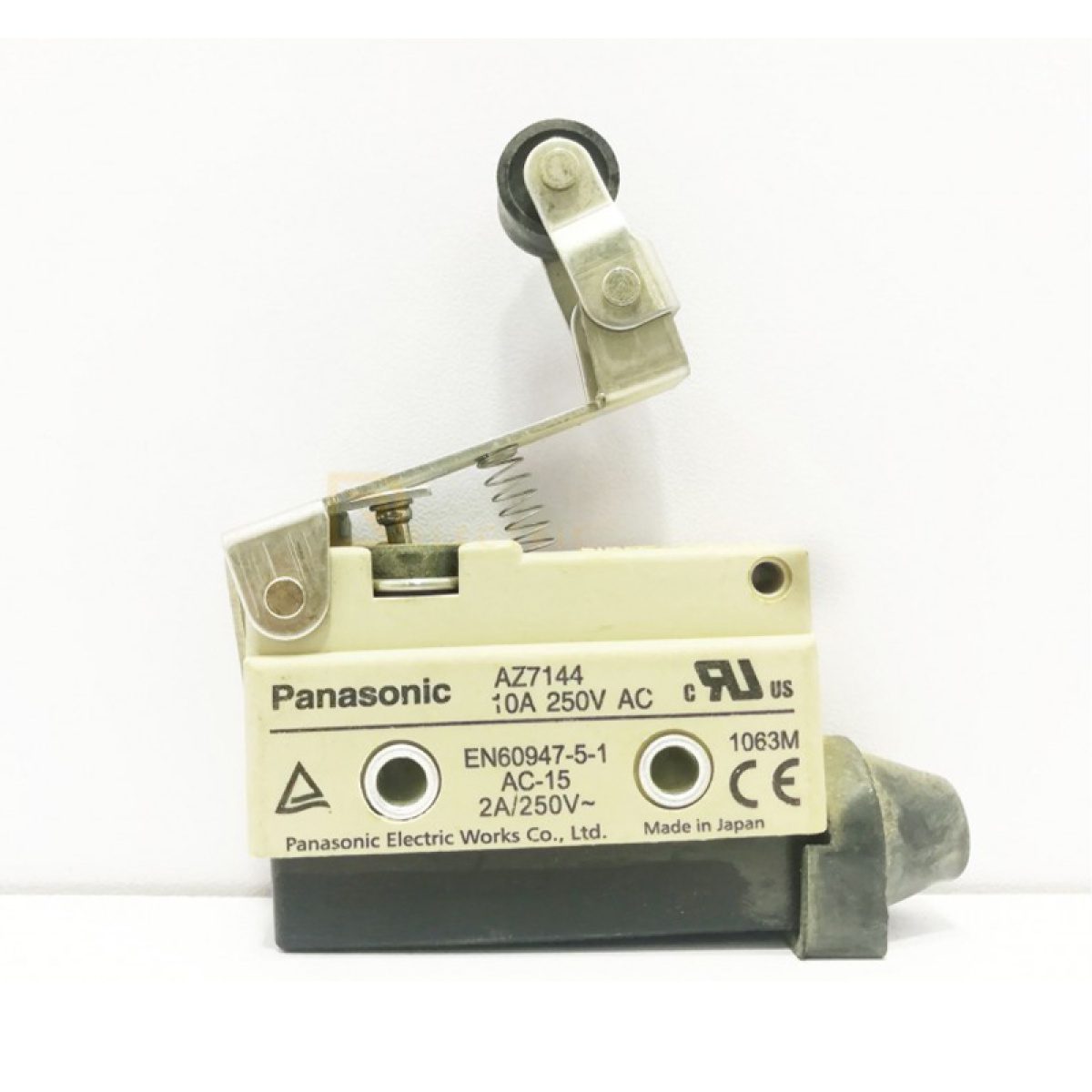 MINI LIMIT WHITE SWITCH AZ-7144 - Royal Electric